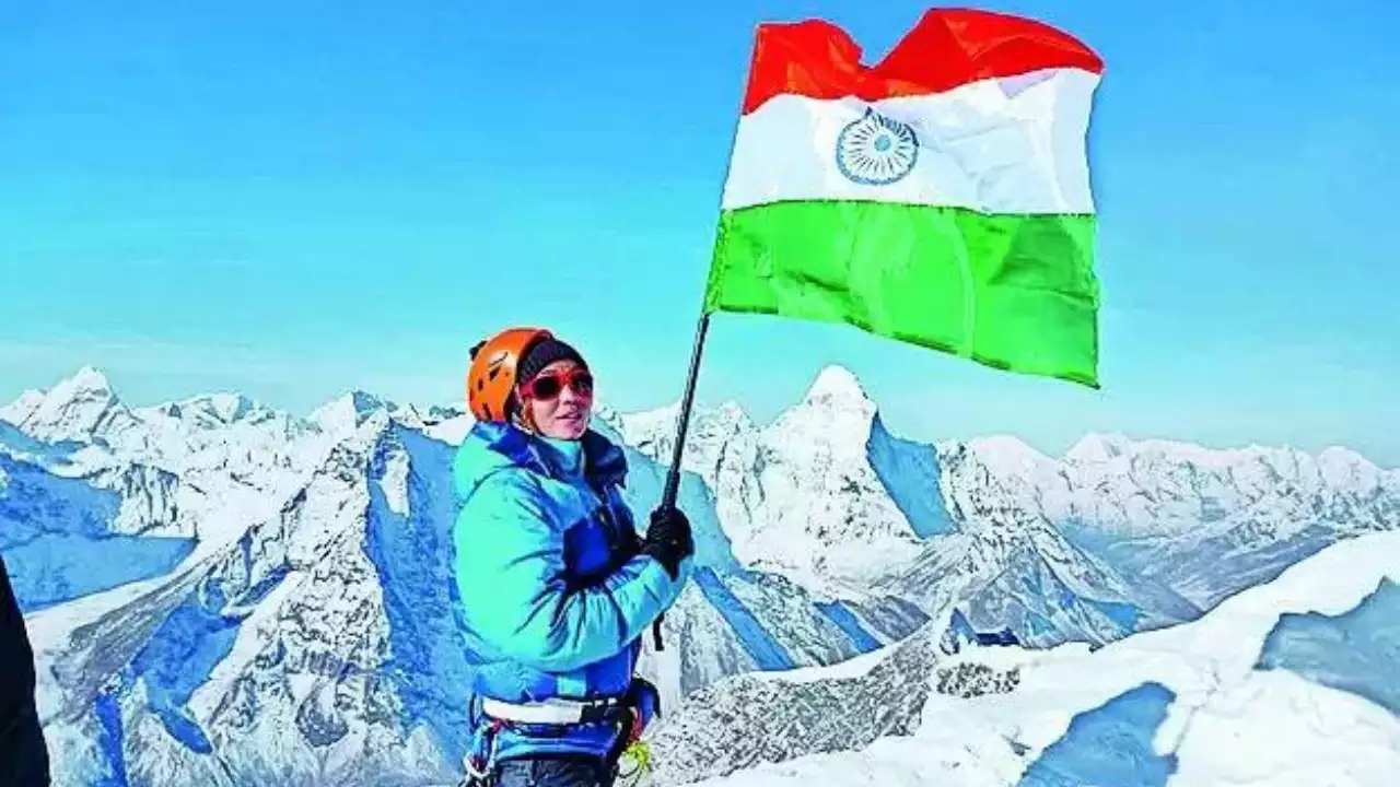 First woman from Nyishi tribe scales Everest. UPSC