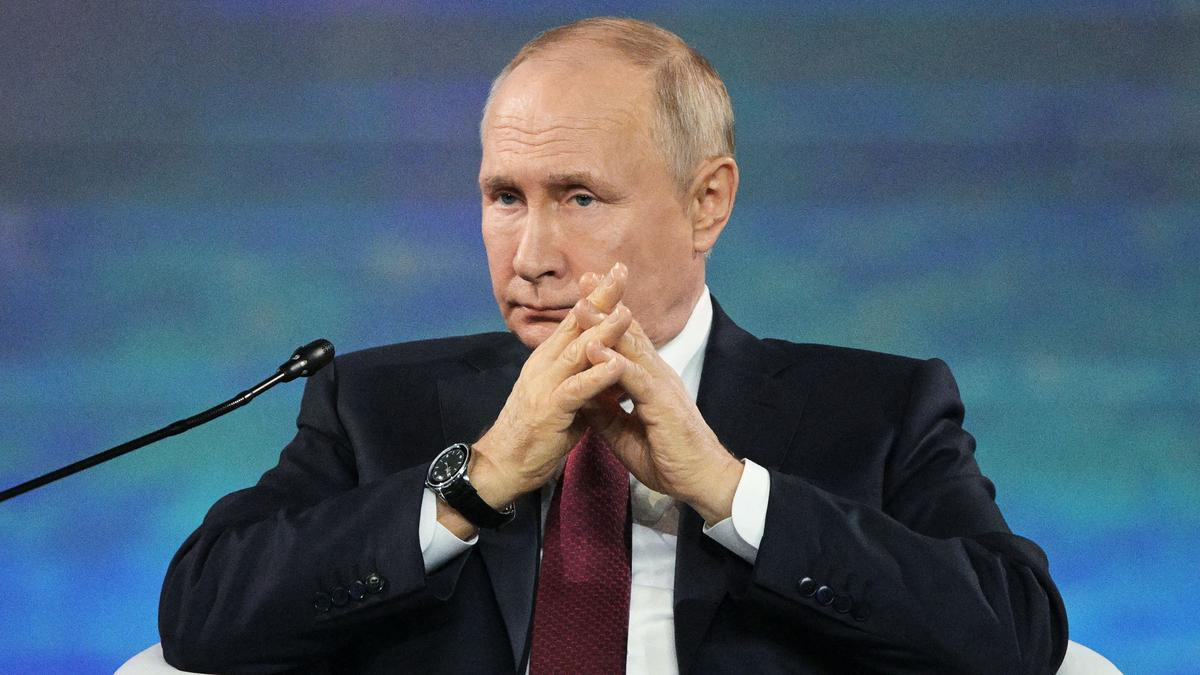 ST. PETERSBURG INTERNATIONAL ECONOMIC FORUM - IAS GYAN